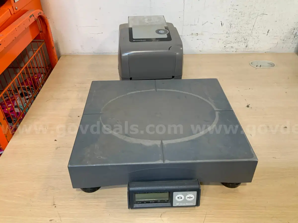 Pitney Bowes Scale with thermal Printer | AllSurplus