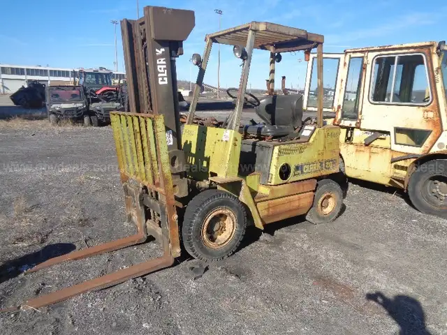 Clark 20E GPX Forklift | AllSurplus