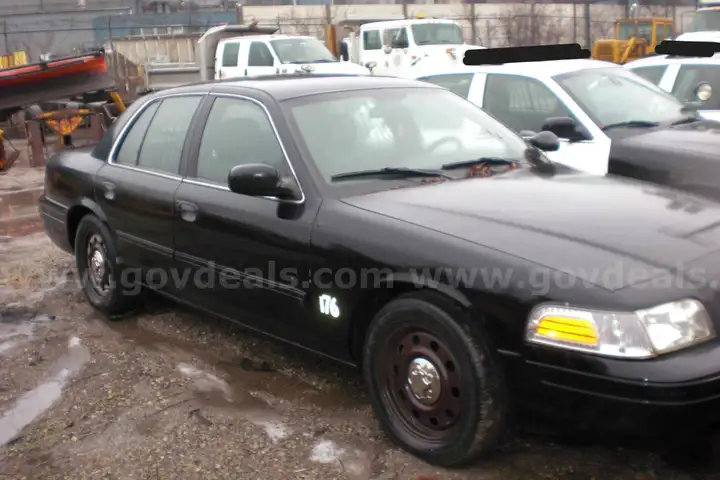 2010 Ford Crown Vic - Police Package | GovDeals