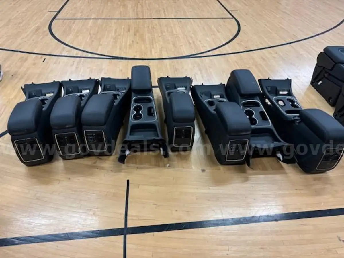 Dodge Durango Center Consoles | AllSurplus