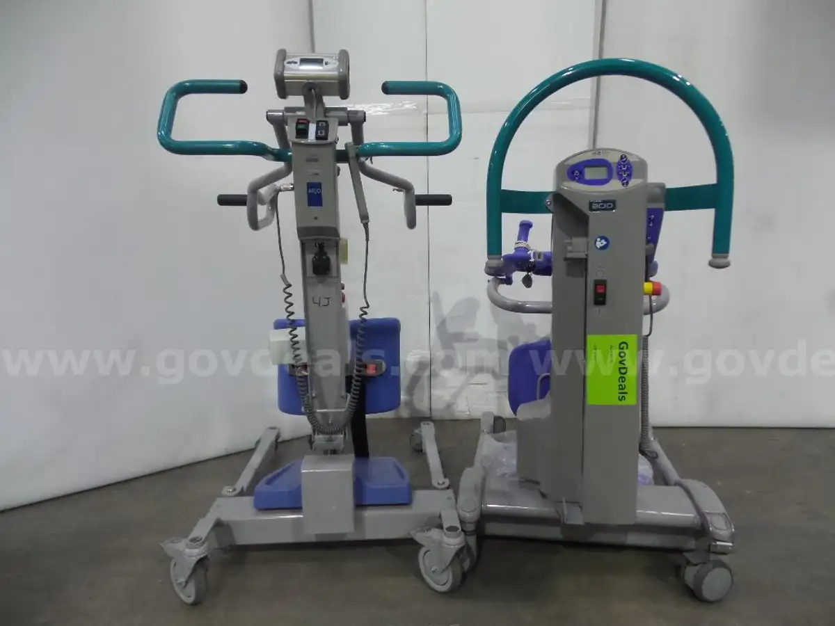 (1)- ArjoHuntleigh SARA 3000 Patient Lift (1)-Arjo SARA Plus Patient ...