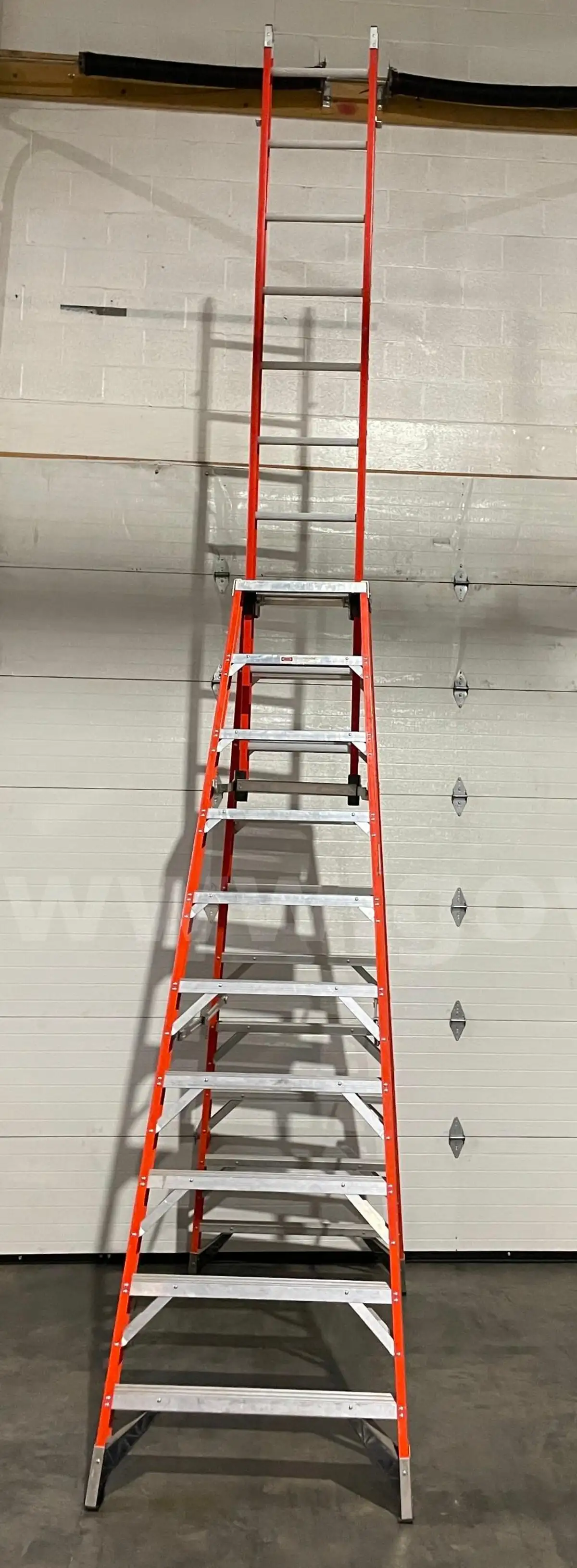 Werner 10-15ft. Fiberglass Extension Trestle Step Ladder with 300 lb ...