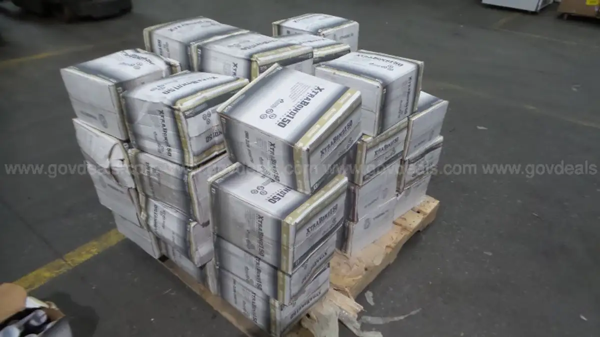 Lot Size: 912-New Xtrabond 150 RTV Silicone Sealant (Clear, Black ...