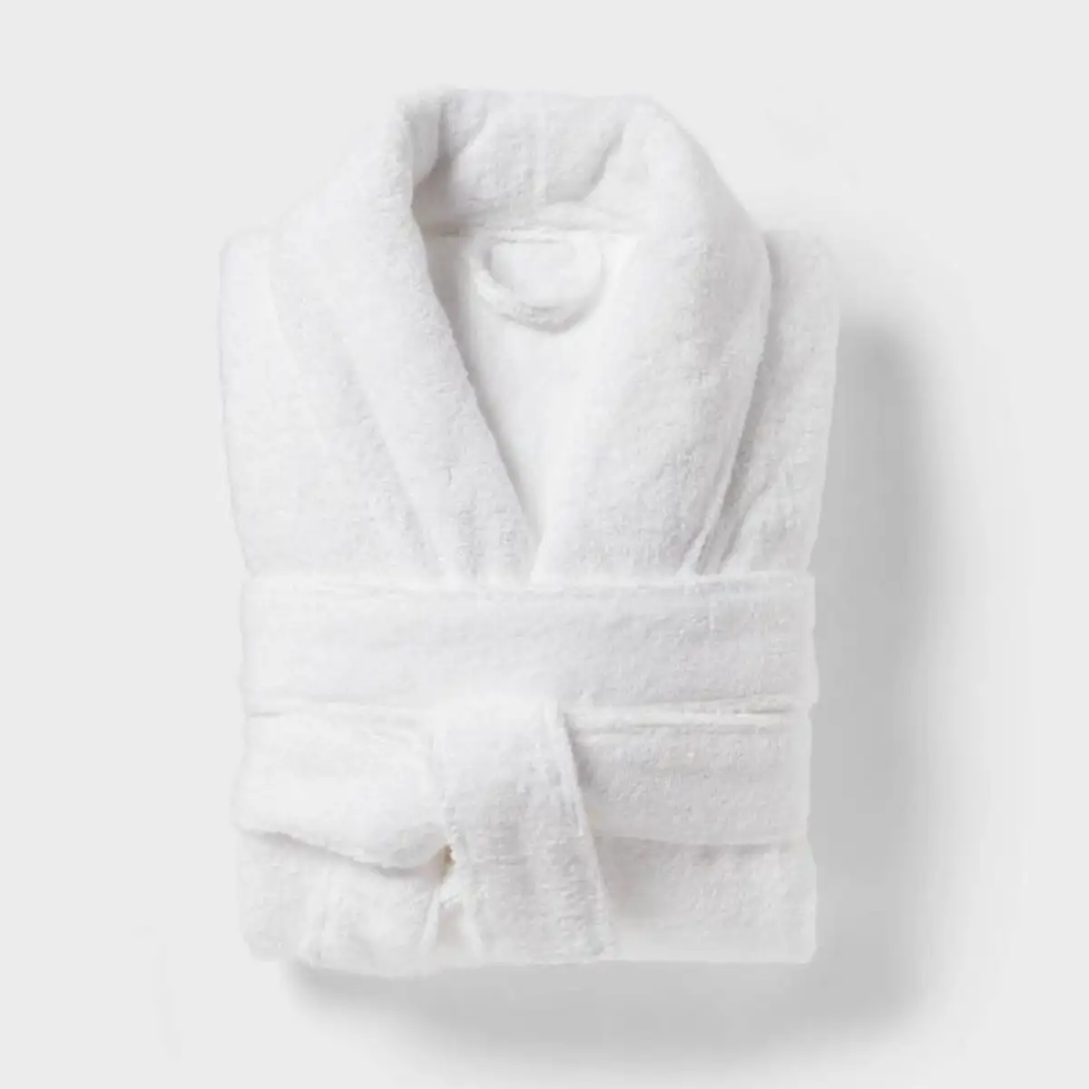 Spa Plush Bath Robe S/M White - Threshold™ | AllSurplus | Indianapolis