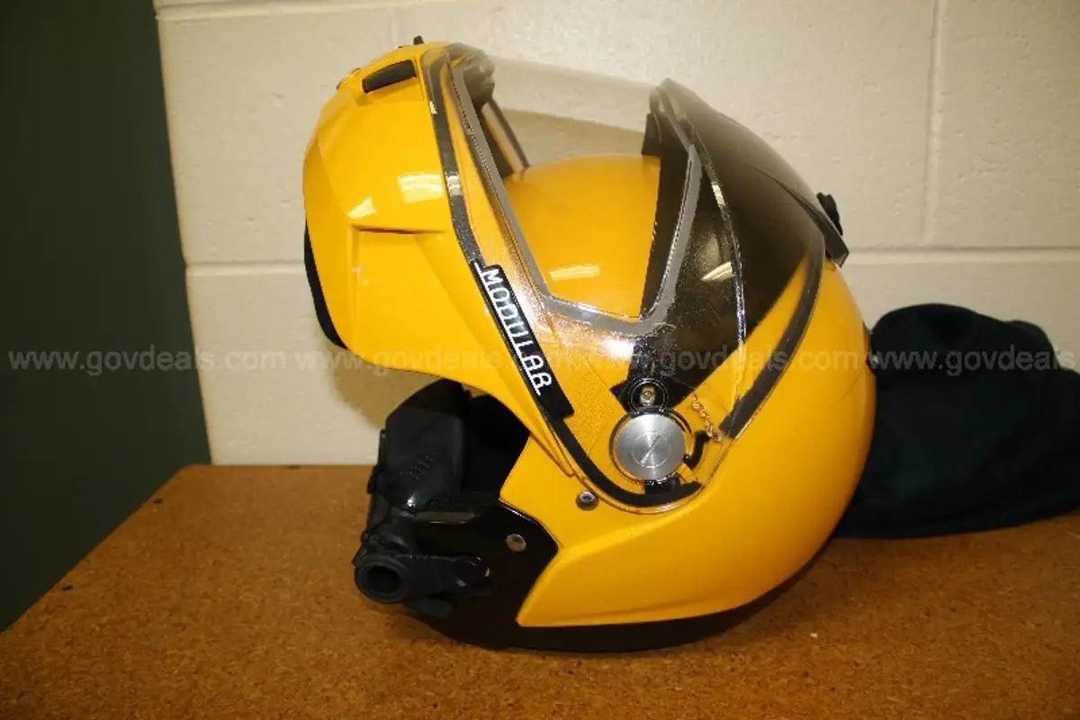 BRP Modular Helmet and Communication System | AllSurplus
