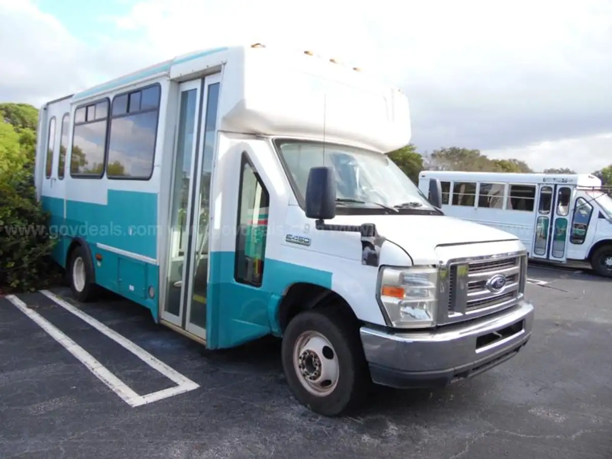 2015 Ford Econoline Transit Shuttle Bus | AllSurplus