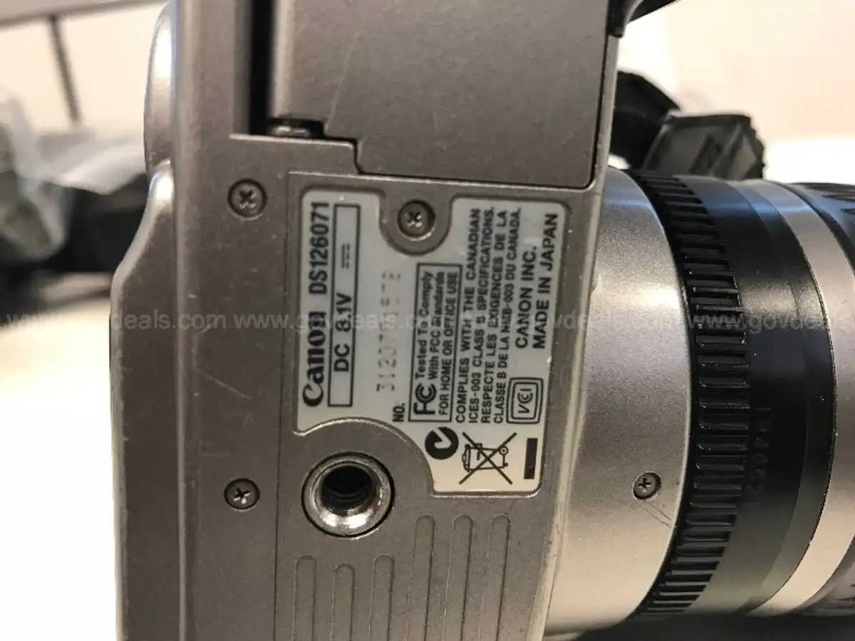 Canon E05 Digital Rebel Xt Camera | GovDeals