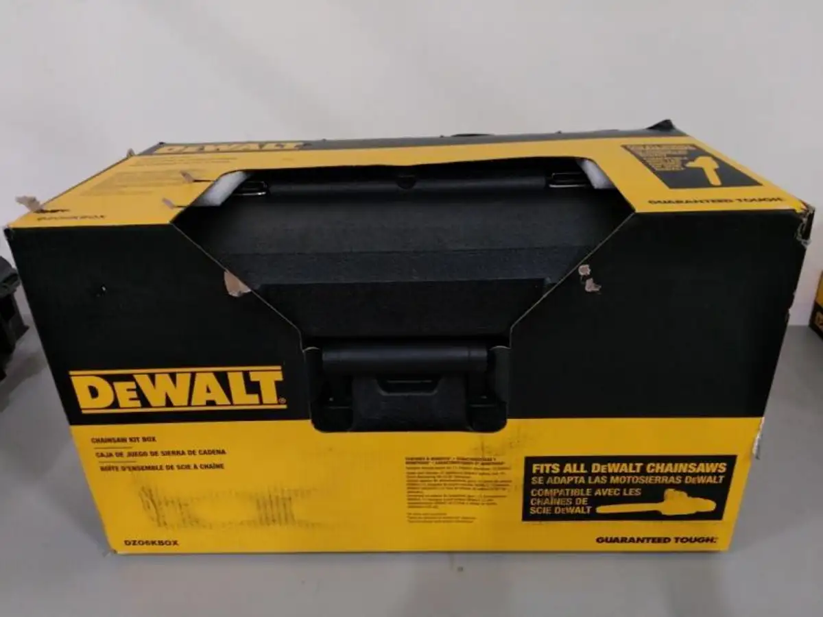 DEWALT Chainsaw Case | AllSurplus | Phoenix