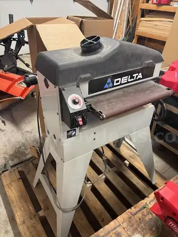 Delta 31-250 Drum Sander | AllSurplus