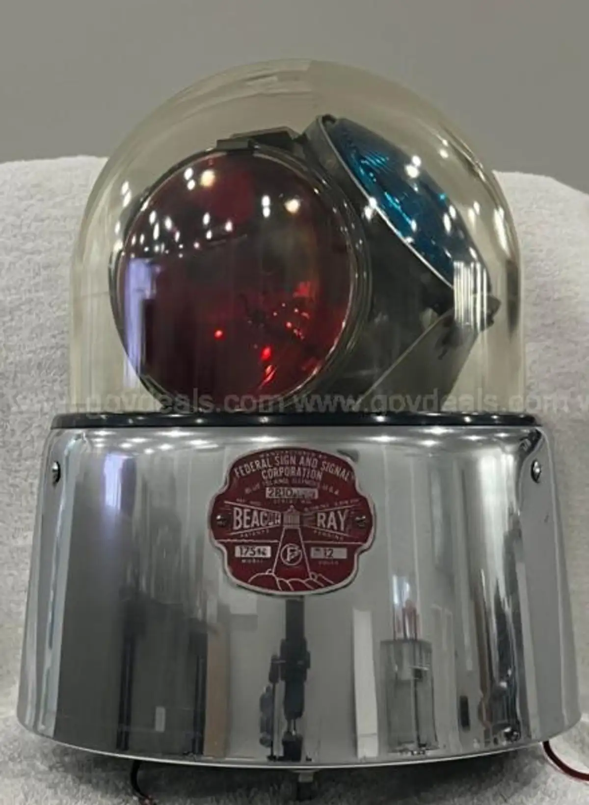 BEAUTIFUL FEDERAL SIGNAL BEACON RAY MODEL 175 HILL LIGHT GLASS DOME ...