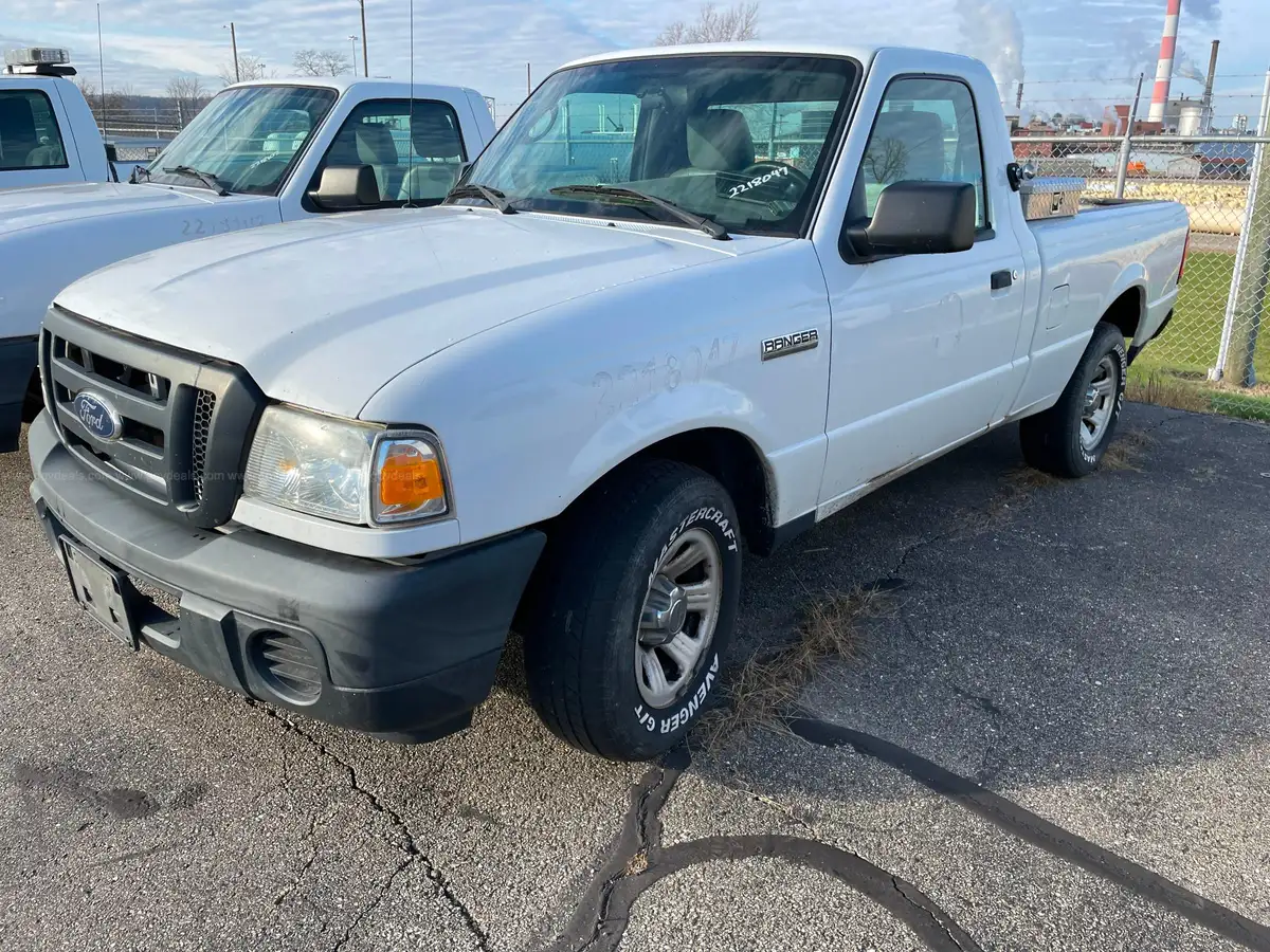 2011 Ford Ranger XL 2WD REG CAB PICKUP 2-DR with 2.3L L4 | GovDeals