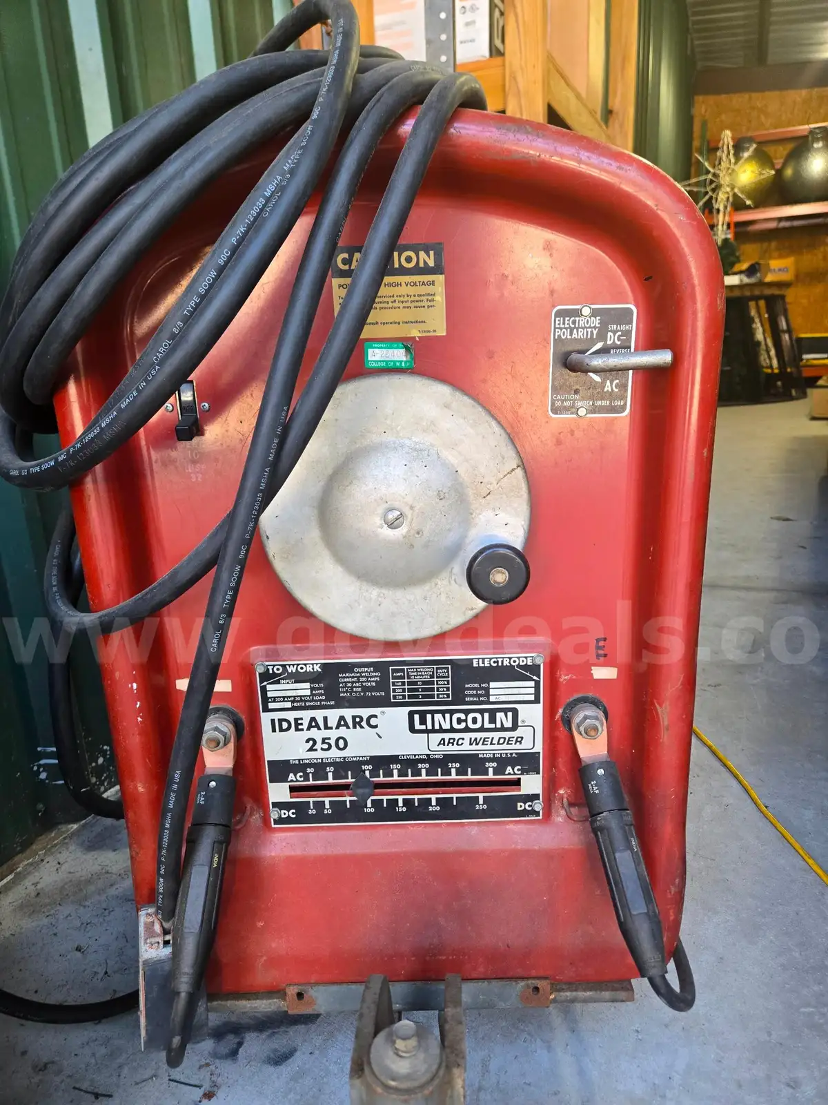 Lincoln Idealarc 250 Stick Welder. | GovDeals