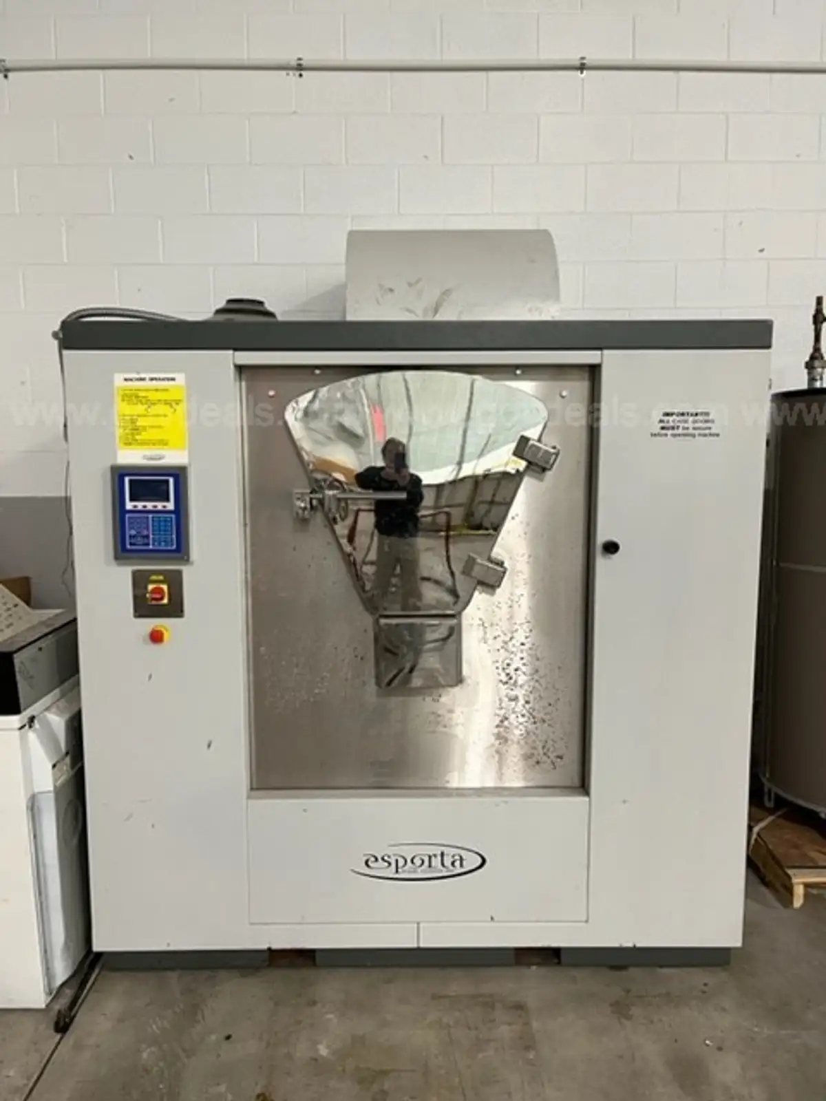 Esporta Wash System | AllSurplus