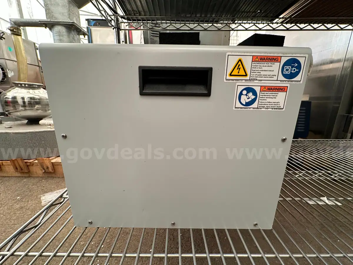 TCube Edge Benchtop Chiller New In Box | AllSurplus