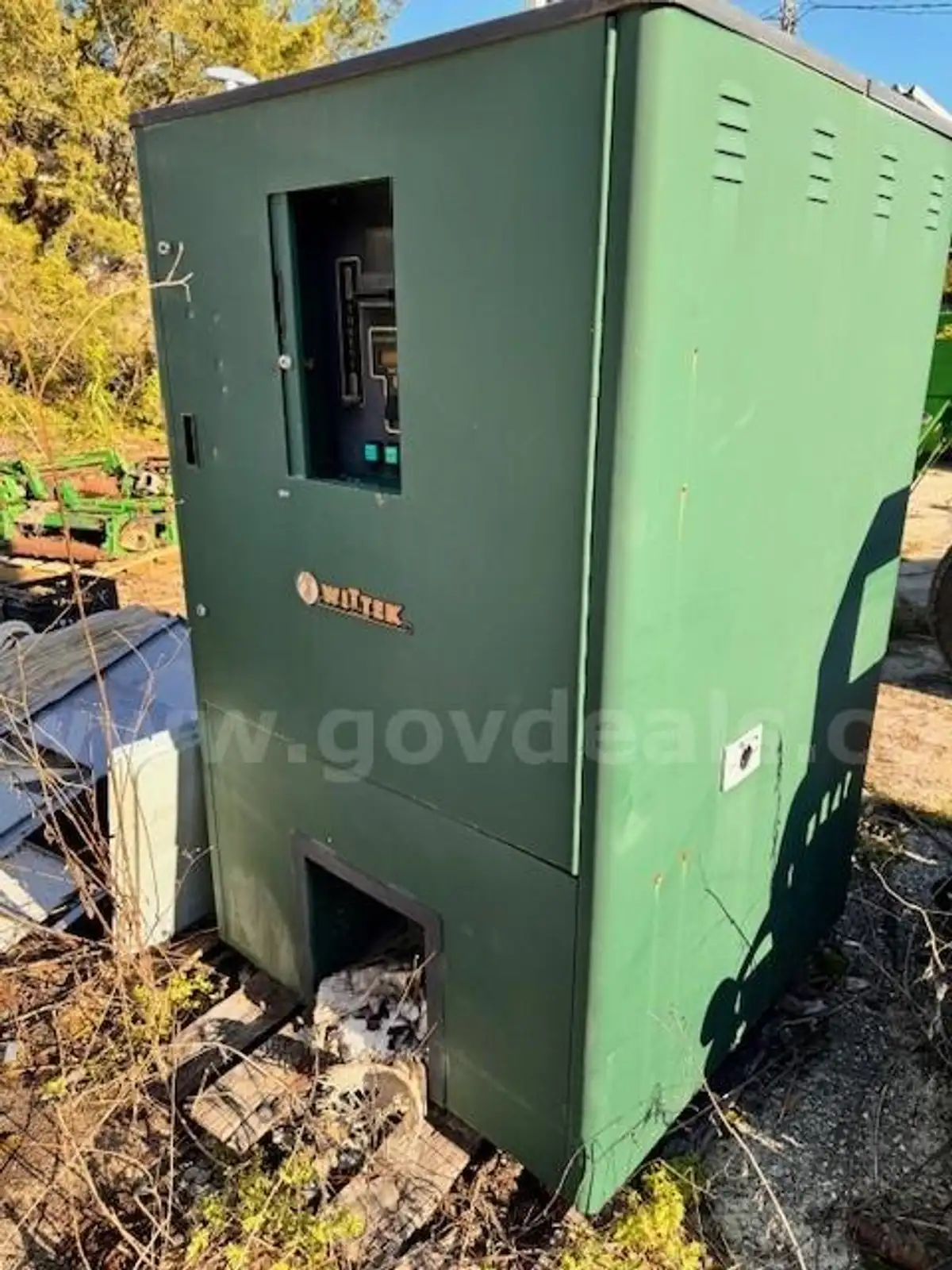 Wittek Ball Dispenser | AllSurplus