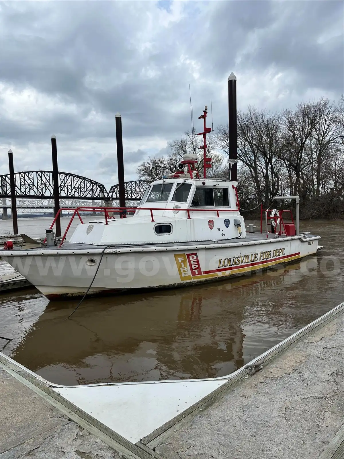41' US Coast Guard Utility Boat including Motor(s) | AllSurplus