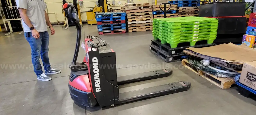 2023 Raymond 8210-F45L Electric Pallet Jack | AllSurplus