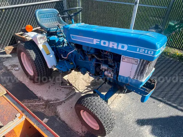 Ford 1210 Tractor | GovDeals