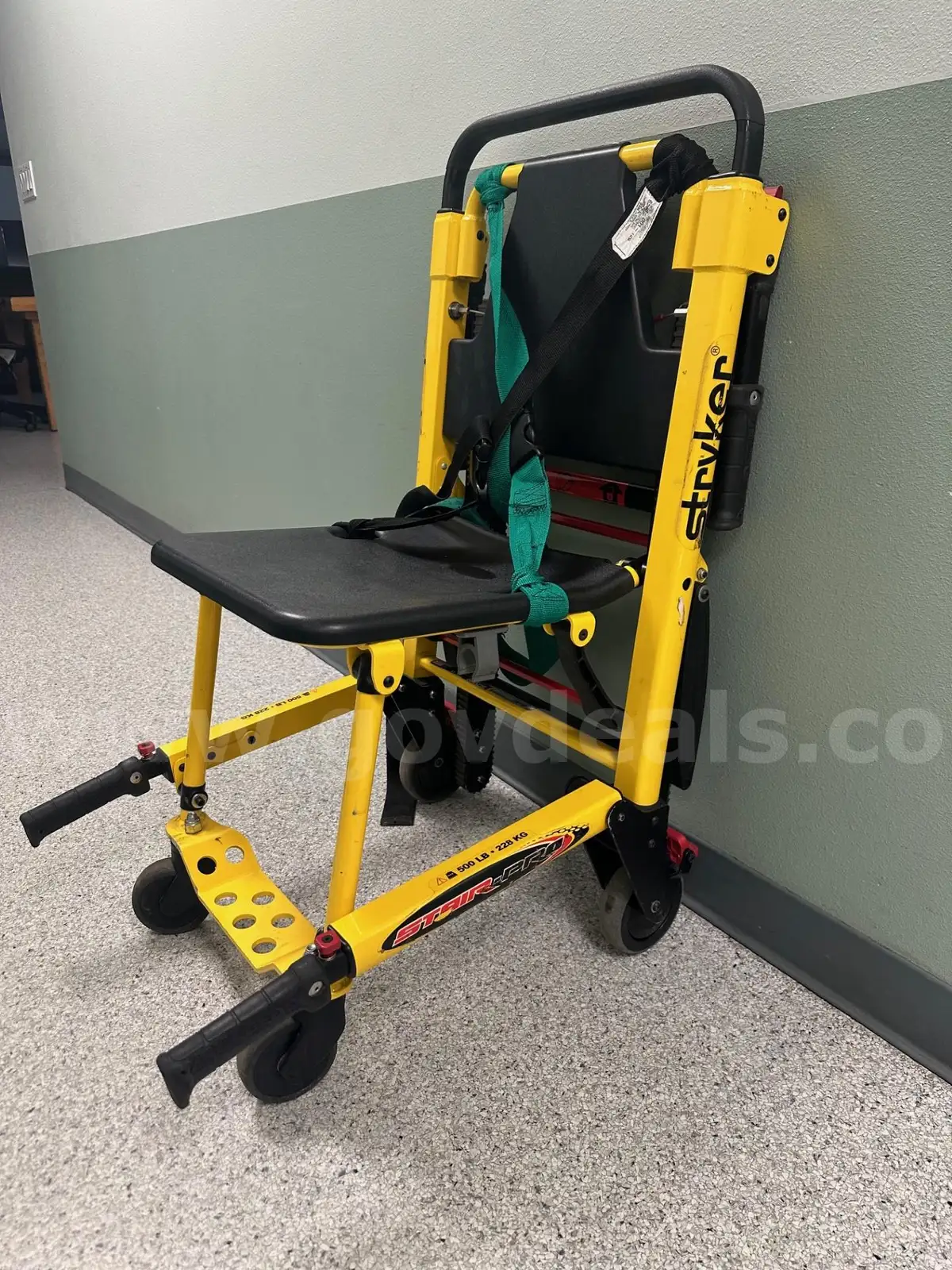 Stryker Stair PRO 6252 Stair Chair | AllSurplus
