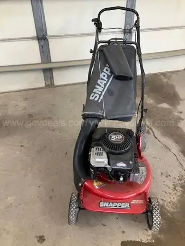 Snapper Push LAWN MOWER | AllSurplus