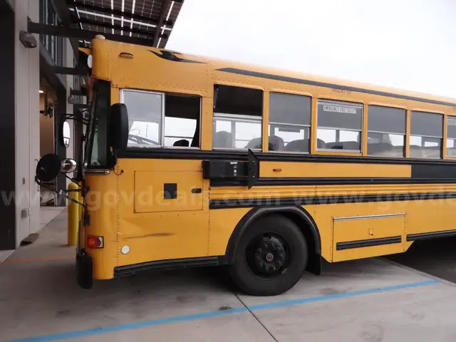 2005 Bluebird All American | GovDeals