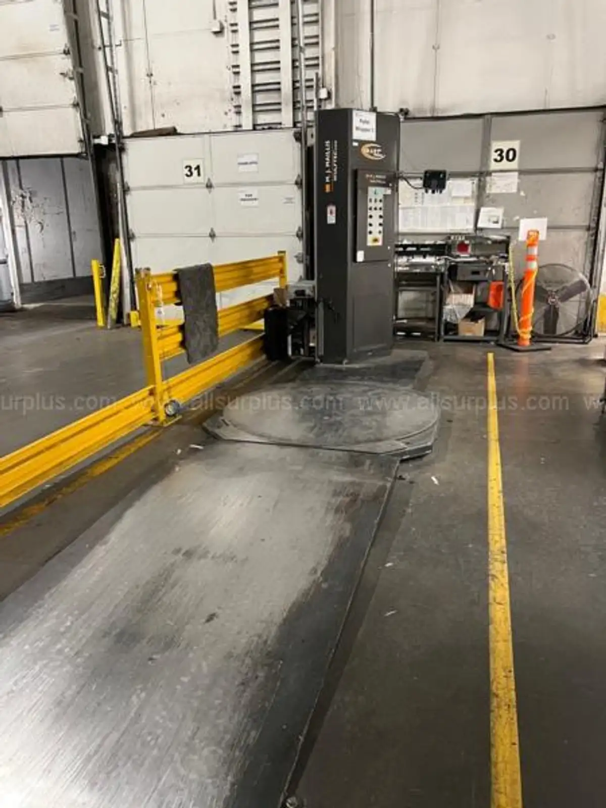 M.J. Maillis model WSML-150-S Pallet Shrink Wrapper | AllSurplus