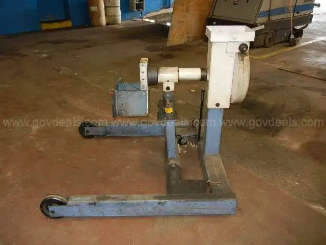 OTC 6000 lb. Revolver Diesel Engine Stand | GovDeals