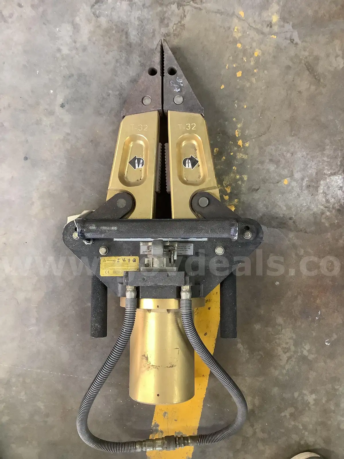 Hurst Spreader 5000 psi Tool (NOS) | GovDeals