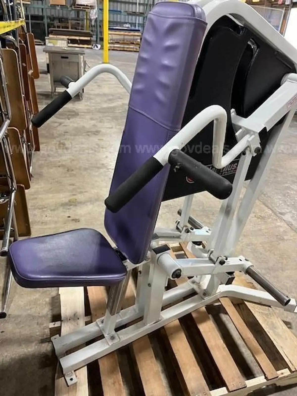 Military Press Machine | AllSurplus