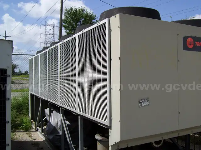 TRANE CHILLER SERIES R | AllSurplus