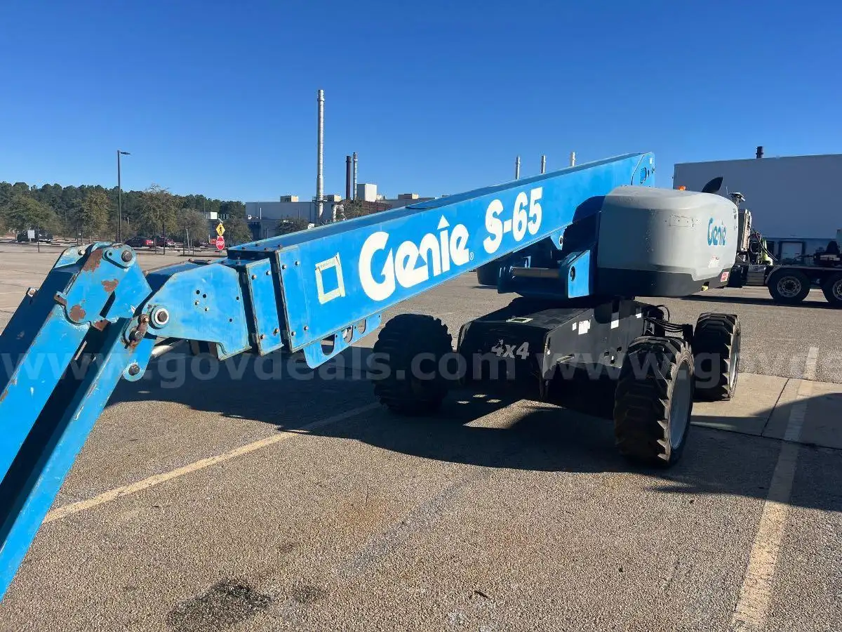 2015 Genie S65 4WD Telescopic Boom Lift | AllSurplus