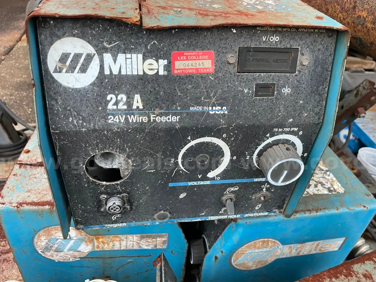 7 Miller Wire Feeders | AllSurplus