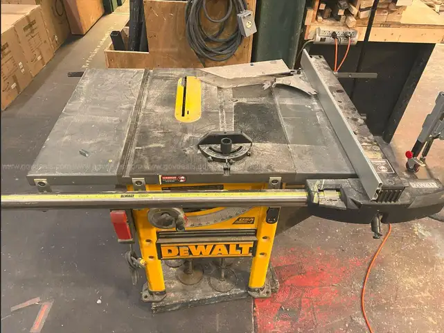 Dewalt DW746 10" Woodworks Table Saw | AllSurplus