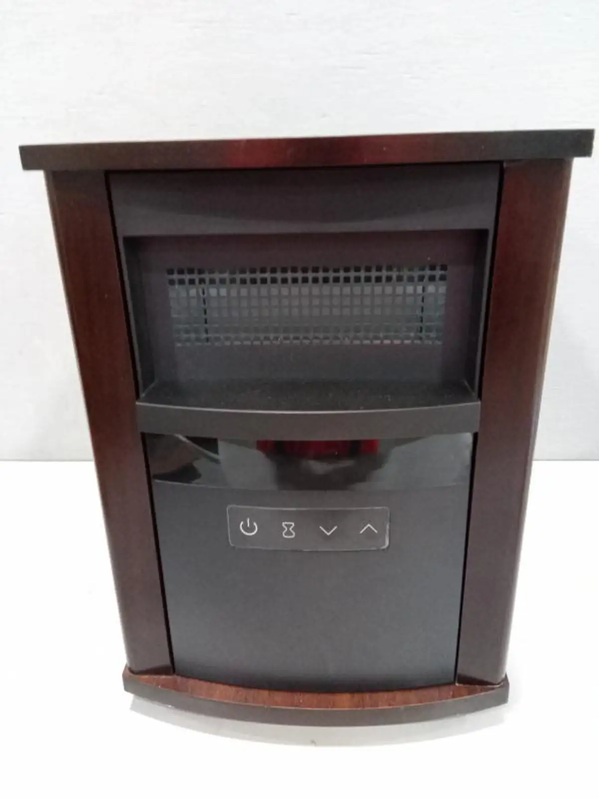 Utilitech Up to 1500-Watt Infrared Cabinet Indoor Electric Space Heater ...