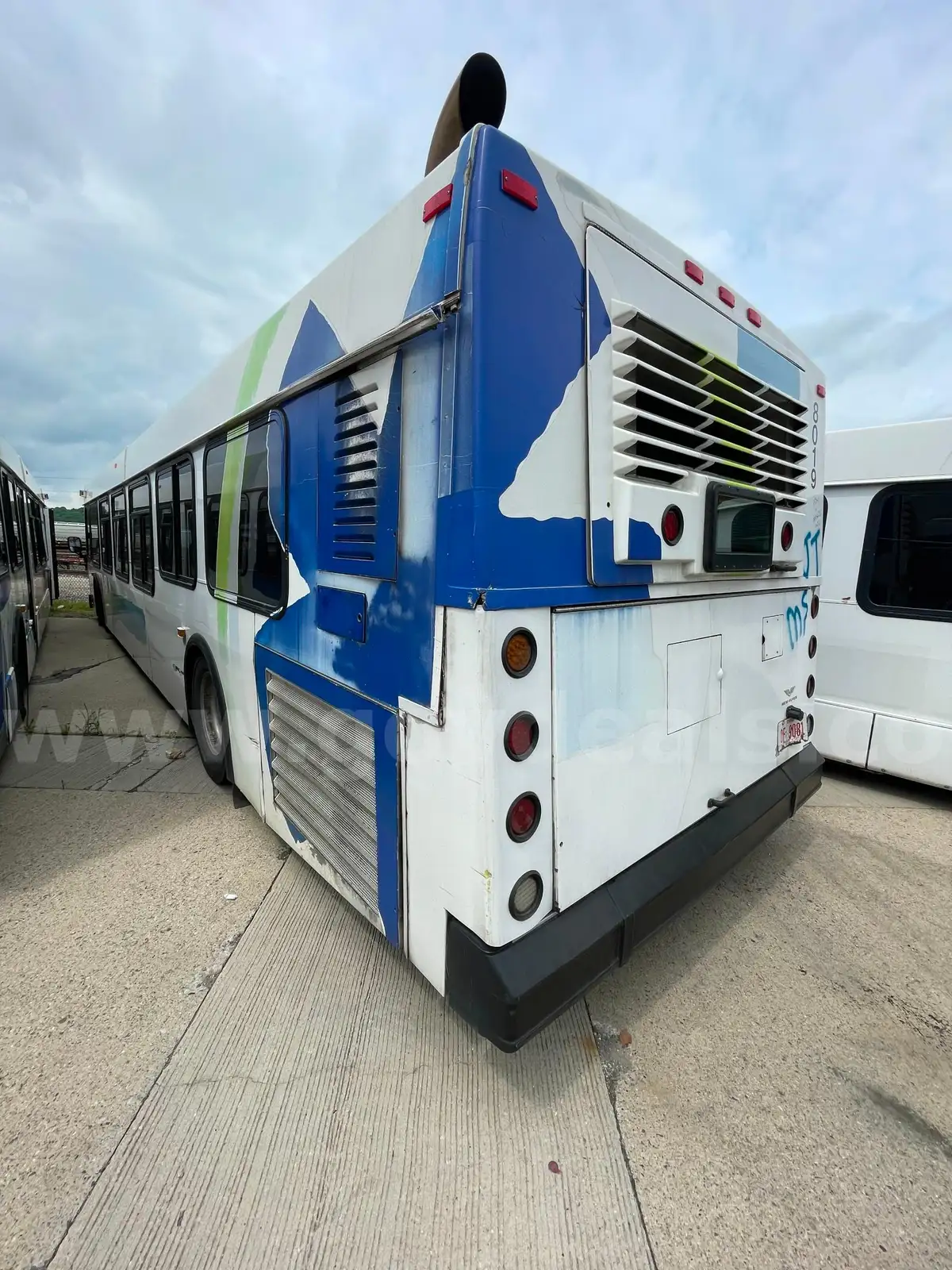 2008 New Flyer D40LF Transit Coach | AllSurplus