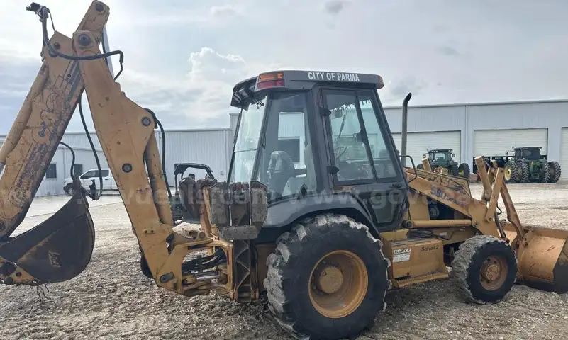 2001 CASE 580SL Backhoe Loader | GovDeals