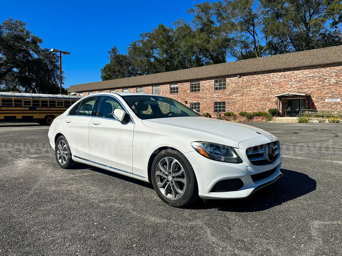 2016 Mercedes-Benz C-Class C300 Sedan | AllSurplus