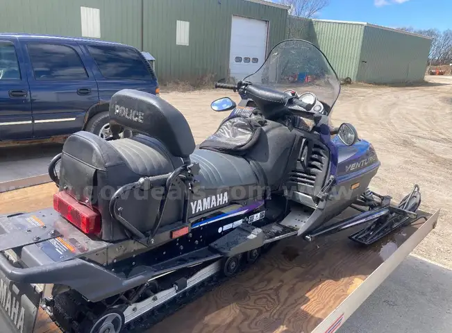 2000 Yamaha Snowmobile with 1997 Rough Rider Trailer | AllSurplus