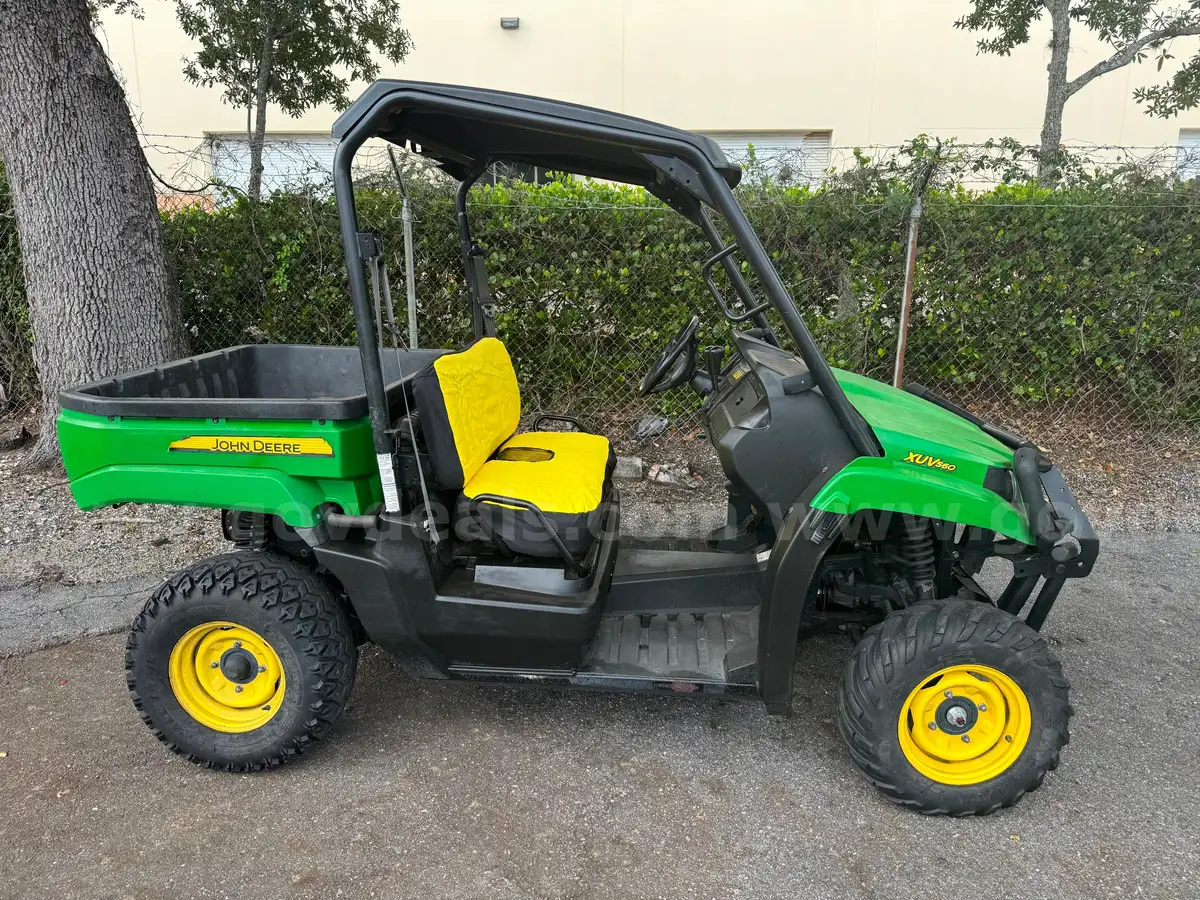 2017 John Deere Gator 4x4 ATV UTV side by side | AllSurplus
