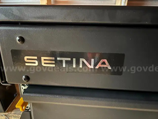 SETINA VEHICLE STORAGE BOX / with PIN CODE | AllSurplus