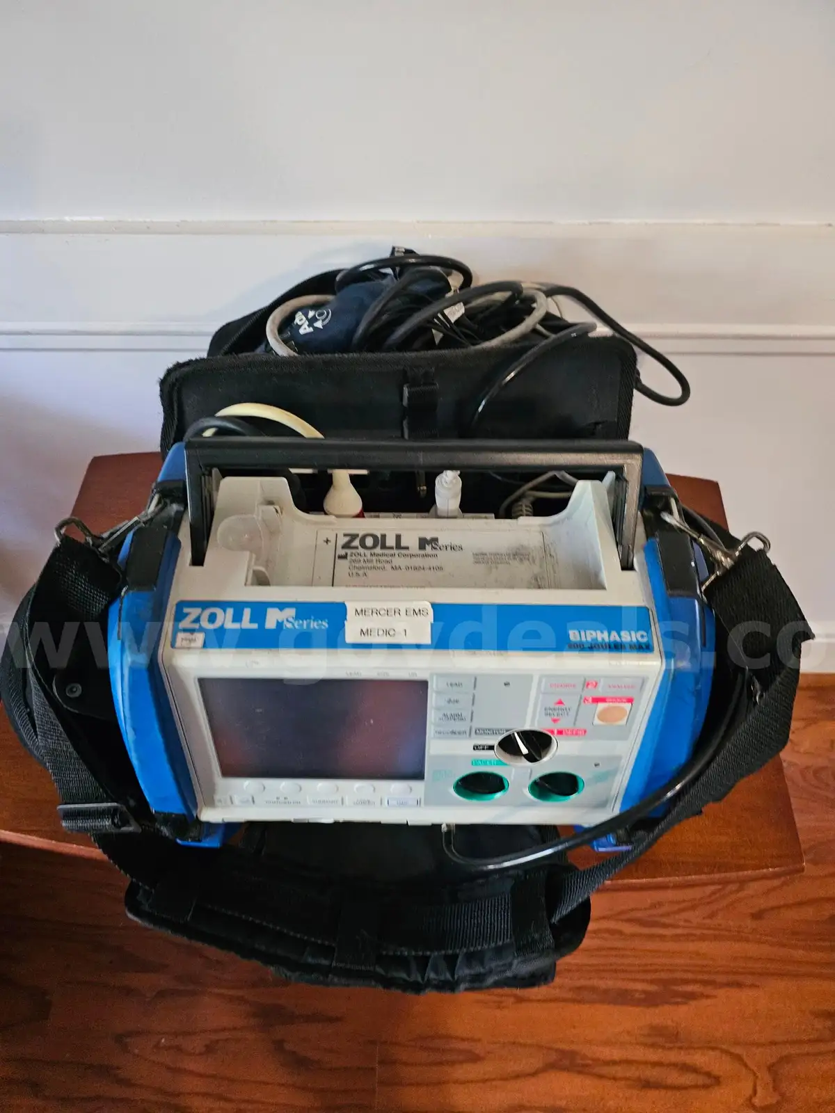 Zoll E-Series Defibrillator with 12 Lead ECG, AED, Pacing, NIBP, SpO2 ...