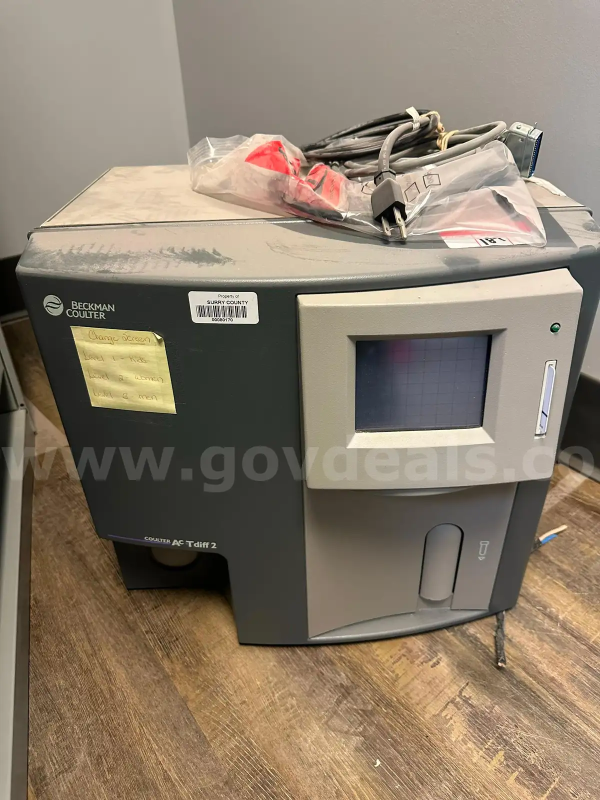 Beckman Coulter AcT diff 2 Hematology Analyzer | AllSurplus