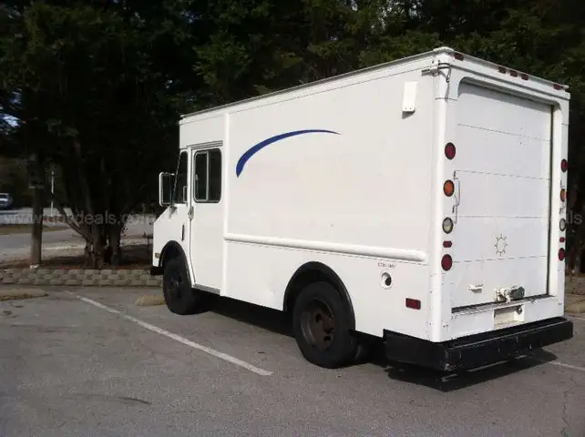 1988 Chevrolet P30 STEP VAN | GovDeals