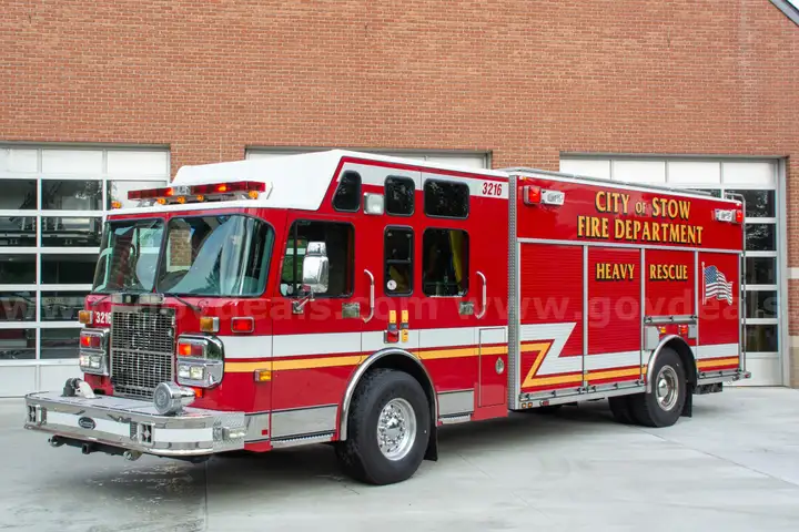 2003 Spartan Firetruck with Gladiator cab and chassis/heavy rescue ...