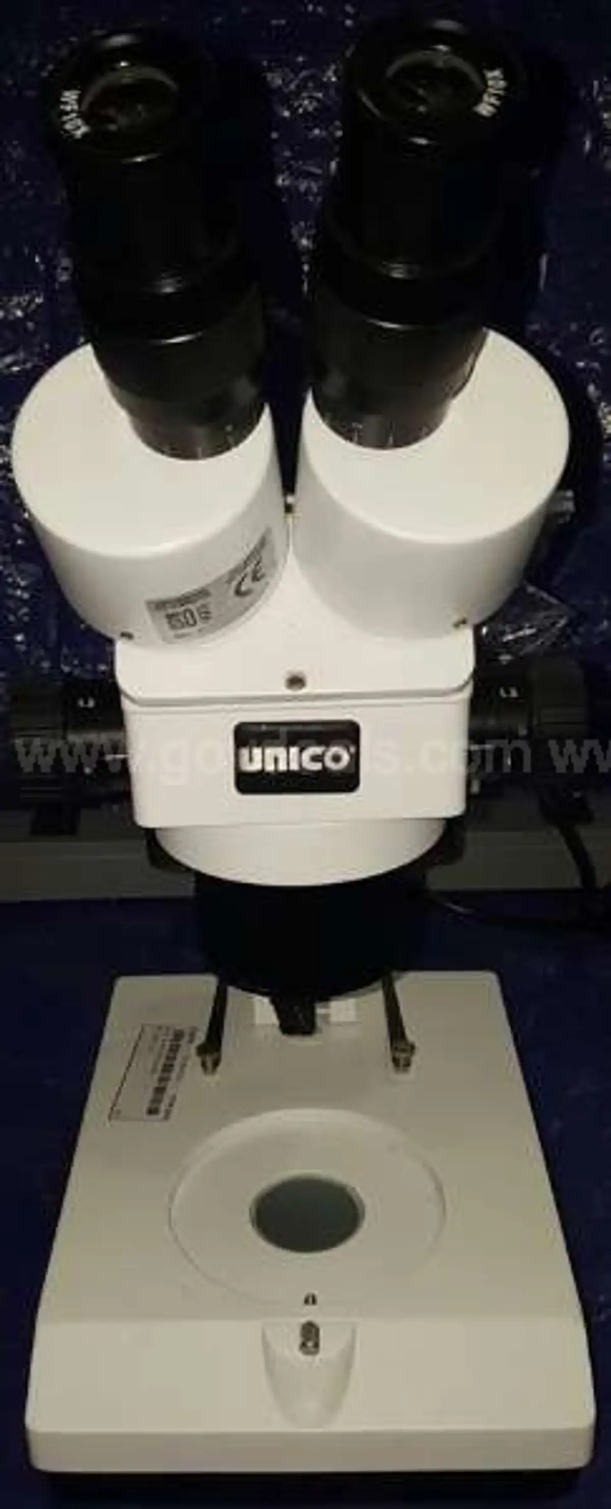 One (1) Unico Stereo Microscope | GovDeals