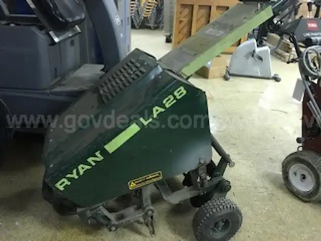 Ryan LA28 Aerator | GovDeals