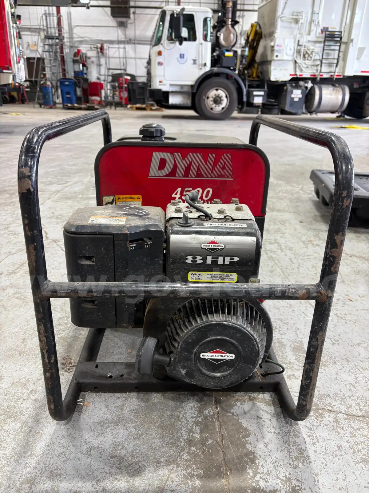 Dyna Generator 4500 | AllSurplus