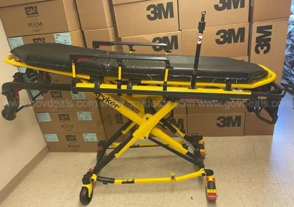 Stryker Model 6500 Power Pro | AllSurplus