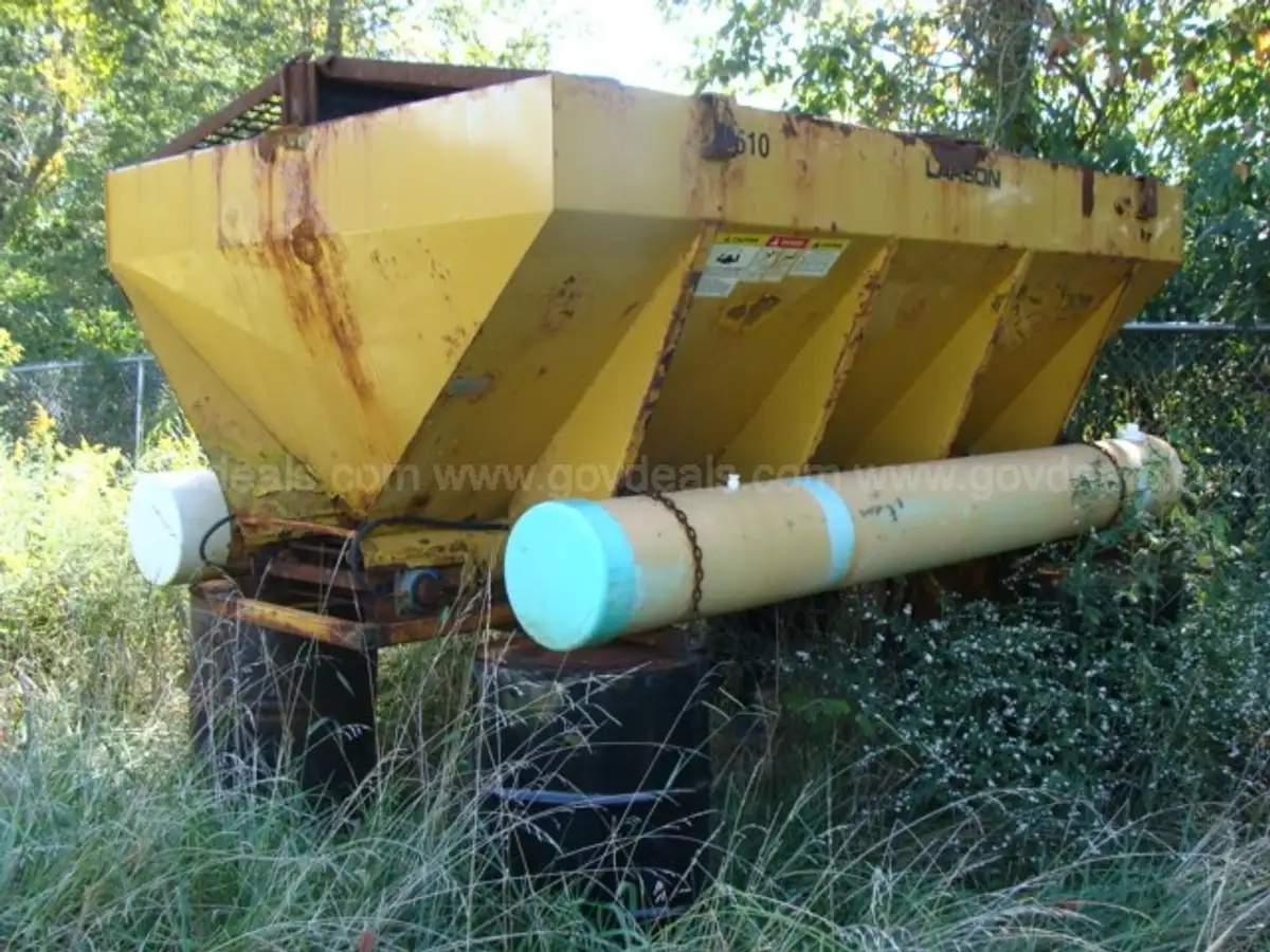 Larson 10' Salt Spreader | GovDeals