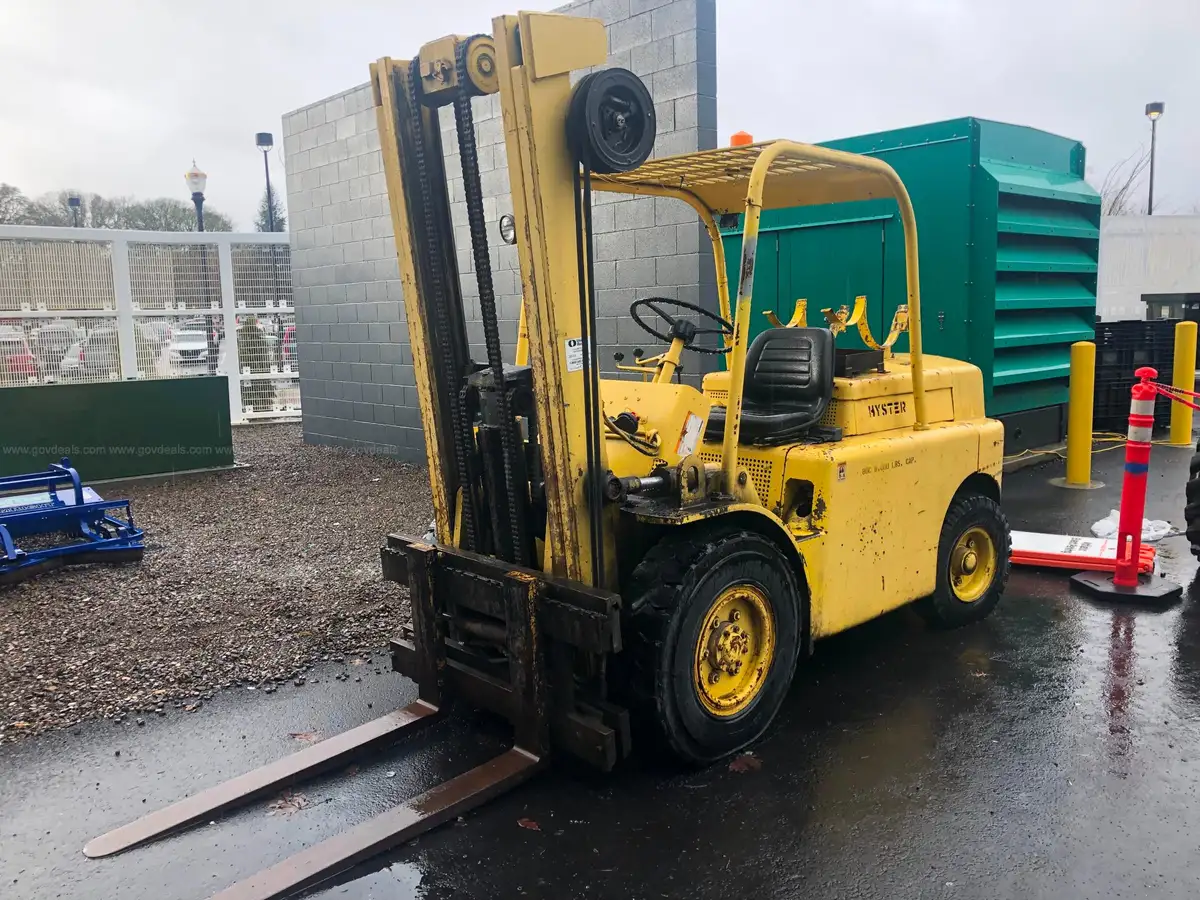 Hyster H80C Forklift | AllSurplus